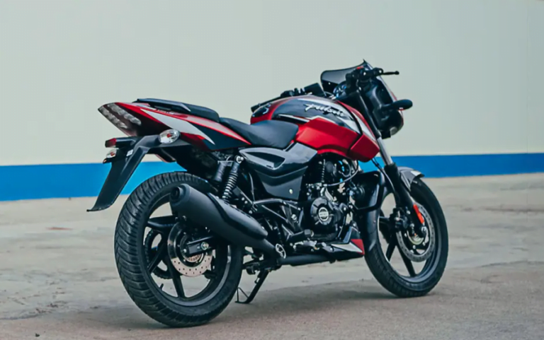 Is Pulsar 150 good for long rides? - The Auto Blogs